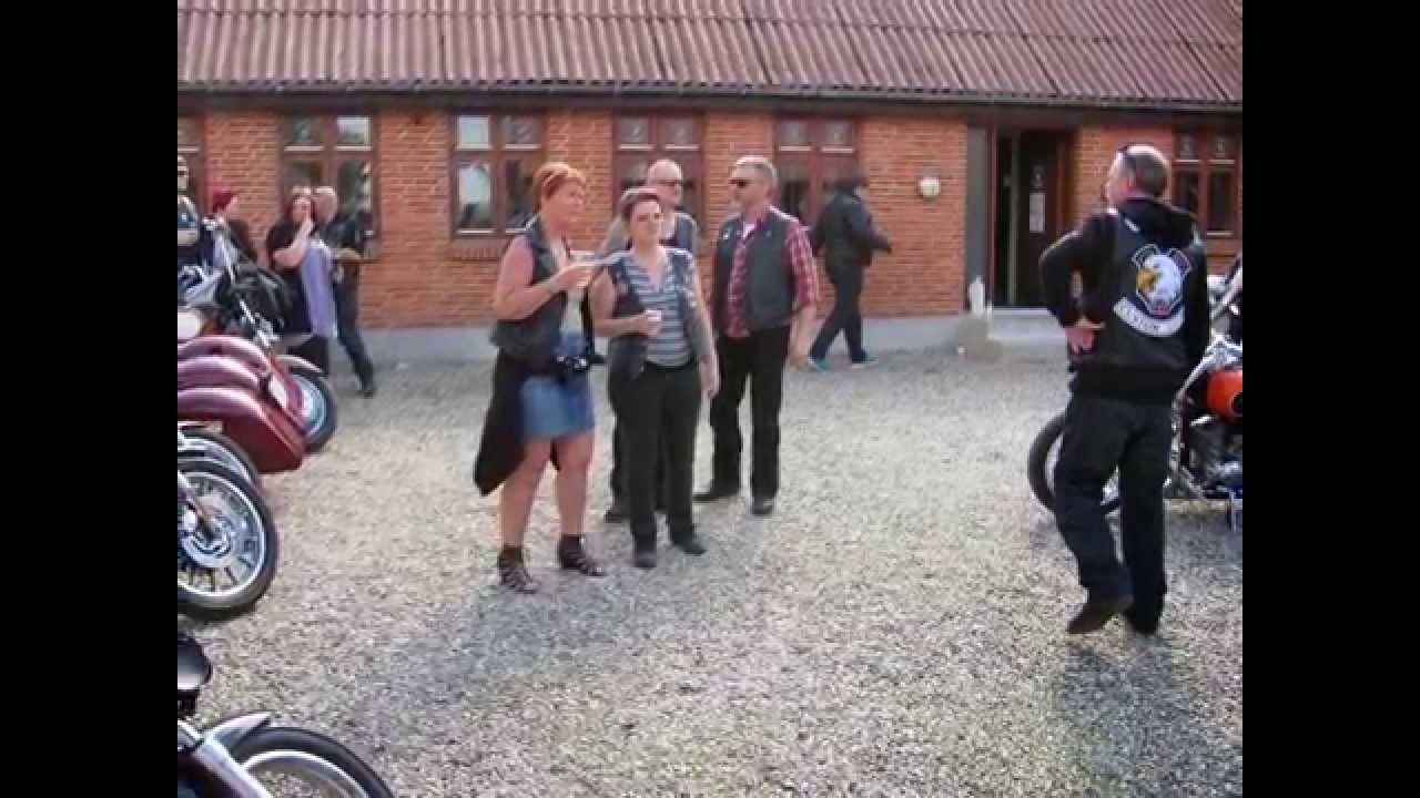 Silverback MC ved Big Eagles 17.5.14 - YouTube