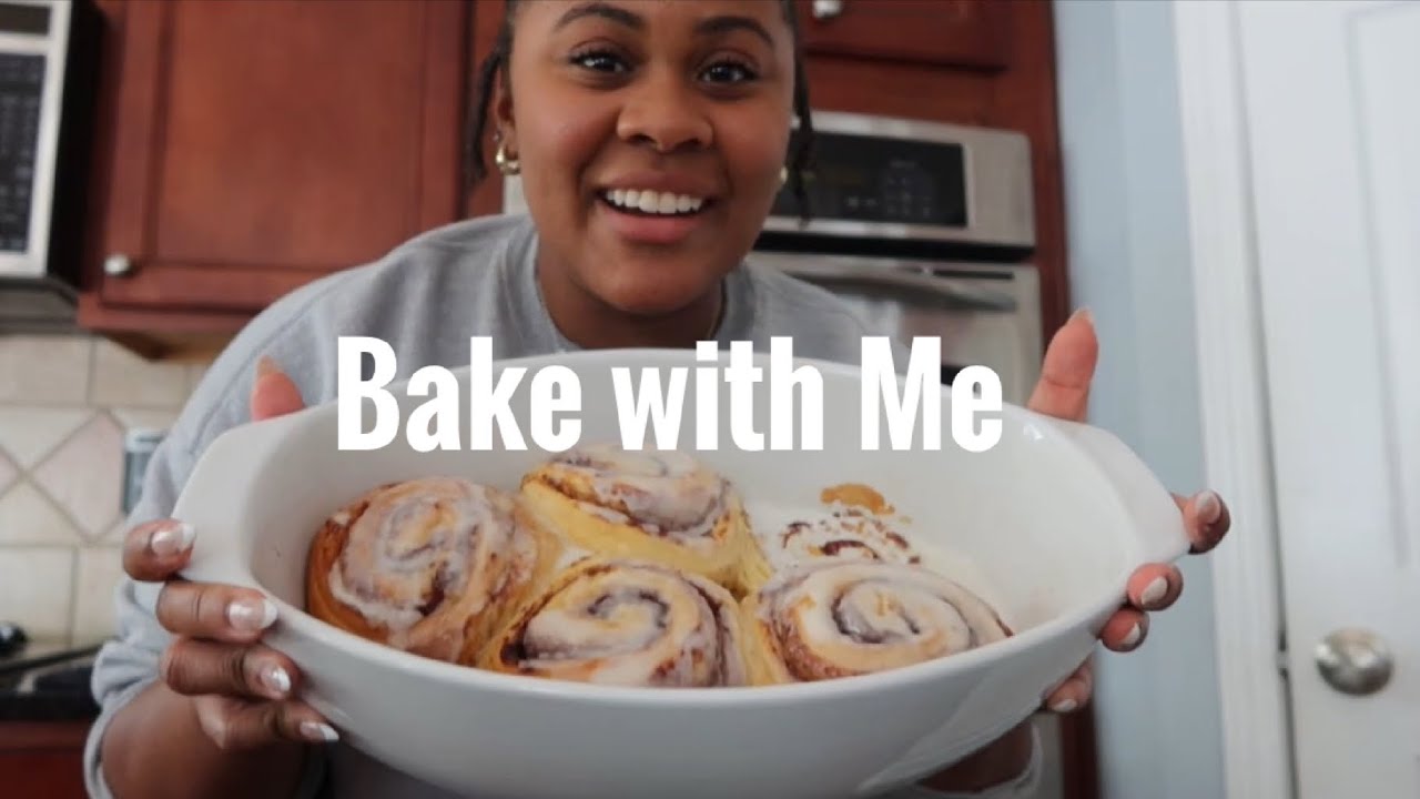 baking cinnamon rolls for fall - YouTube
