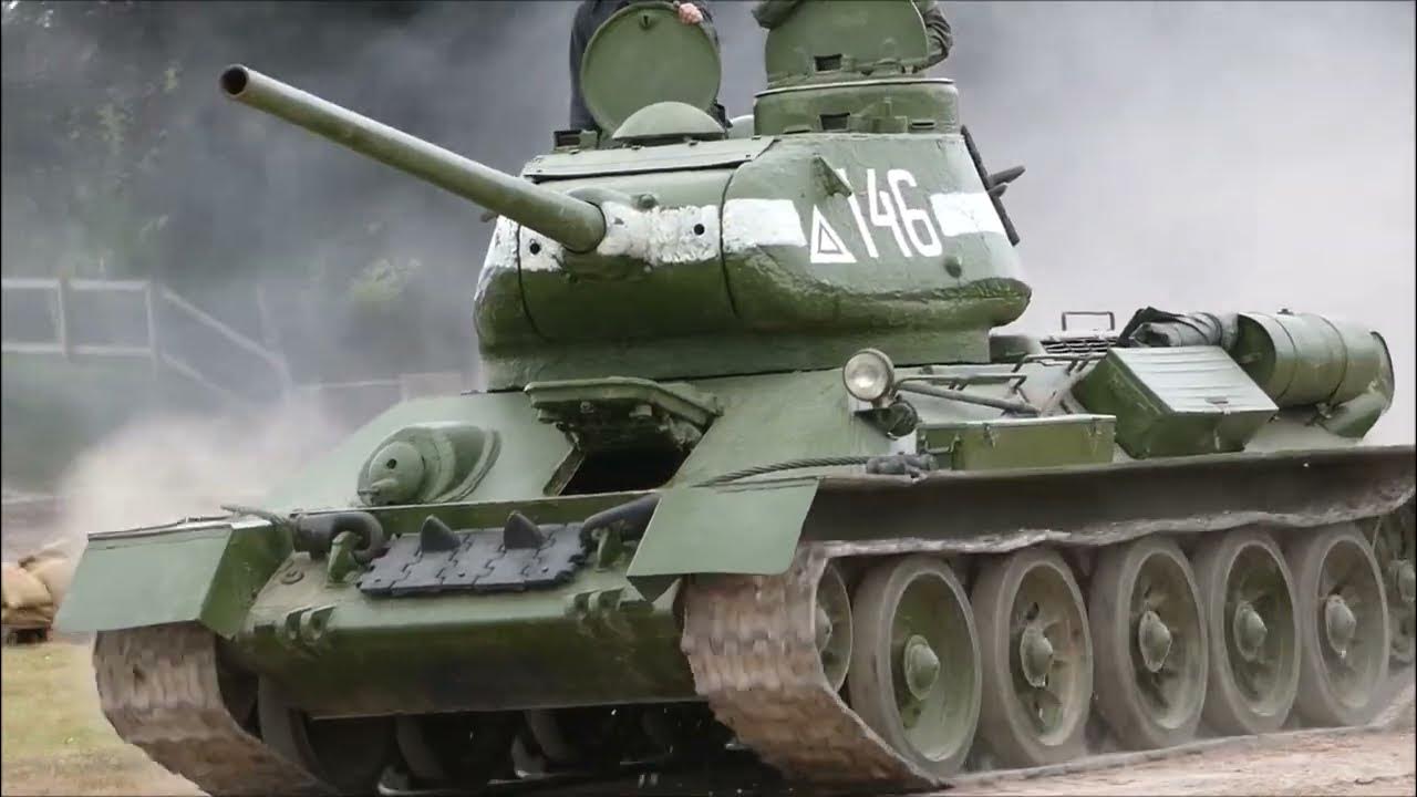 T34/85 running at TANKFEST 2024 - YouTube