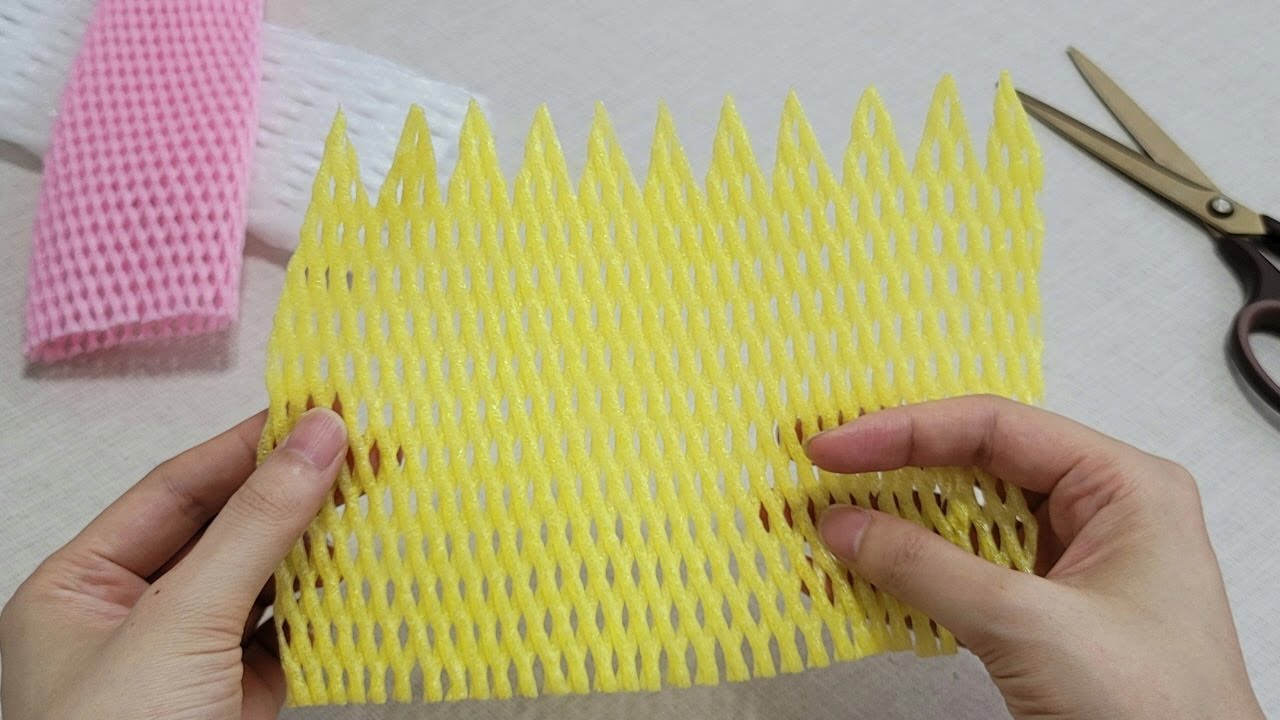 Do not throw away the Fruit wrapper nets! You will Amazing results ...