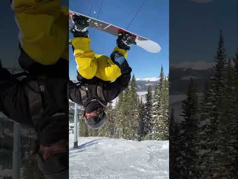 Always one homie in every crew 😂 #snowboarding #colorado #skiing #tips #snowboard