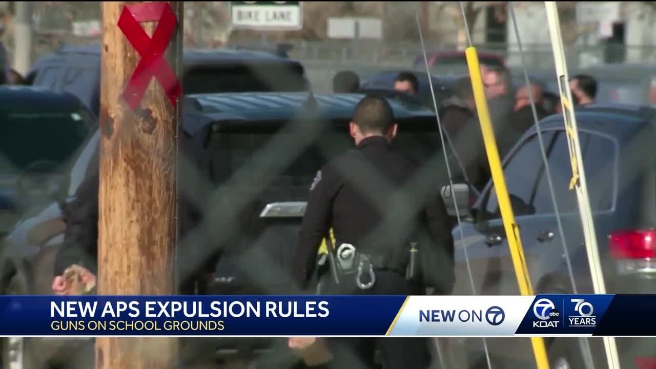New school expulsion rules to crack down on guns - YouTube