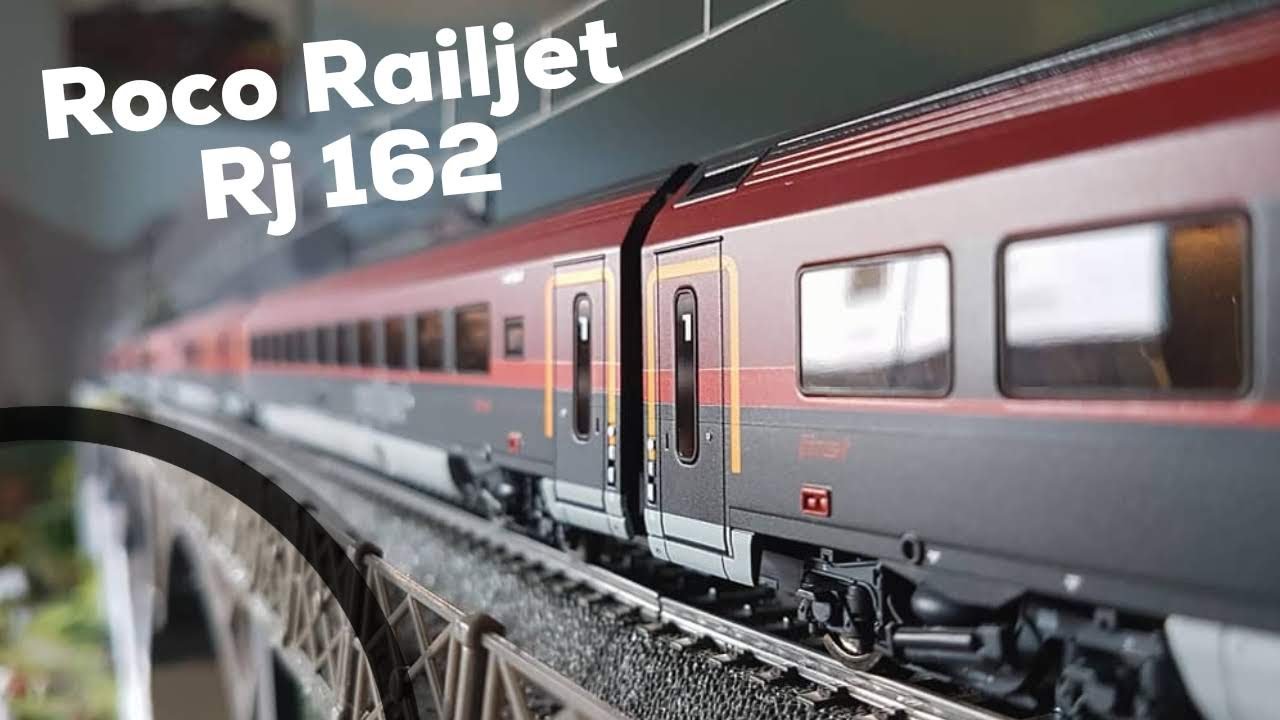 Roco Railjet ÖBB mit Railjet Taurus 1116 220 - YouTube