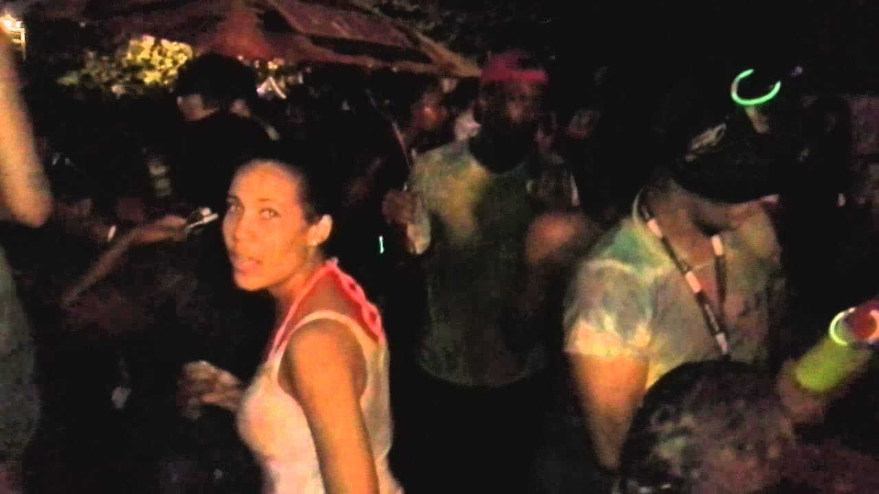 JOUVERT PARTY CÉ KON SA AU PAYS !! HD - YouTube