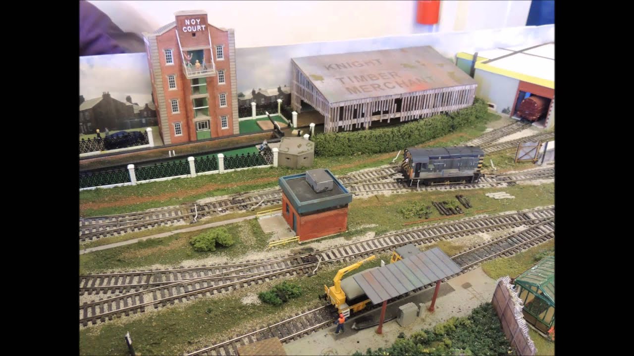 Cambridge Model Railway Exhibition 2015 - YouTube