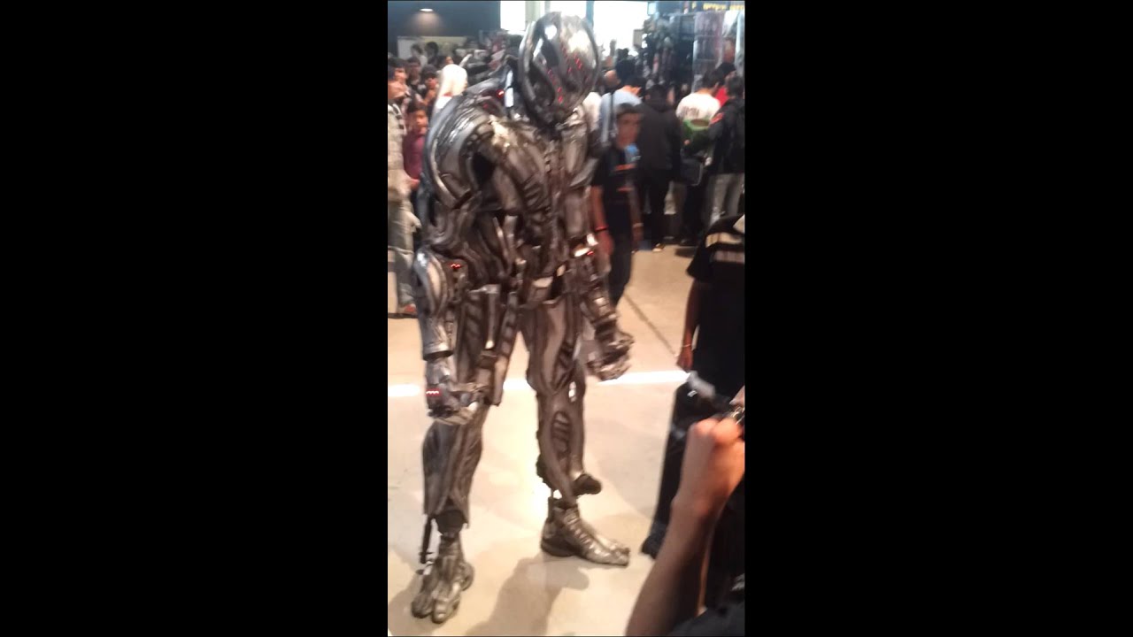 Ultron Cosplay