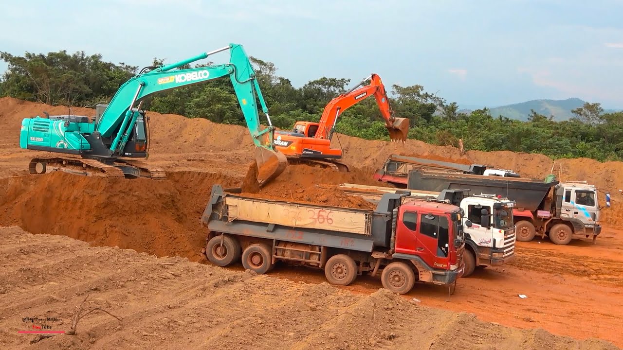 Powerful Dumper Truck Moving Soils Digging With Excavator Kobelco VS ...
