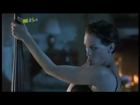 Jamie Lee Curtis – Iconic Strip Tease Scene from True Lies!
