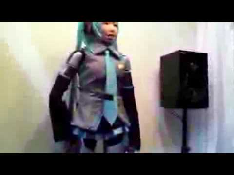 Real Hatsune Miku- Robot! - YouTube