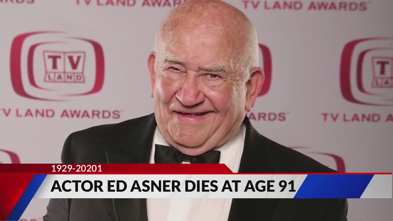 Ed Asner 2022