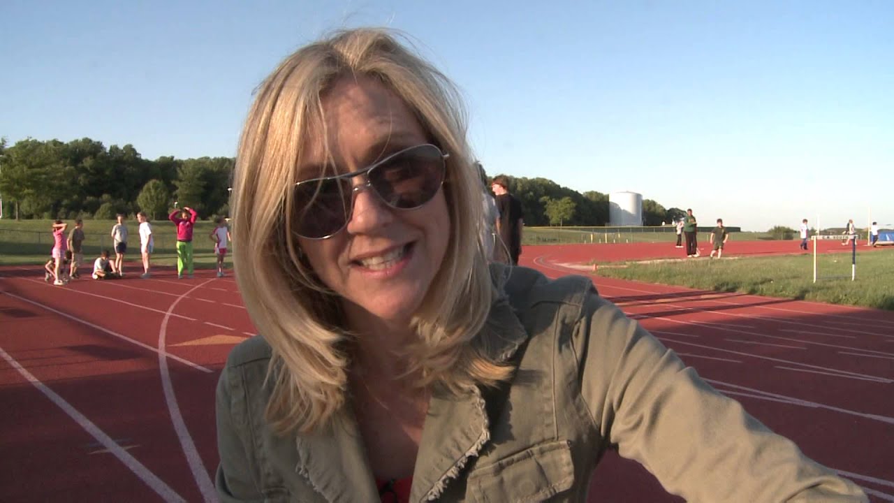 Emma Fogt, Dietz & Watson Nutritionist - Sports Fuel - YouTube
