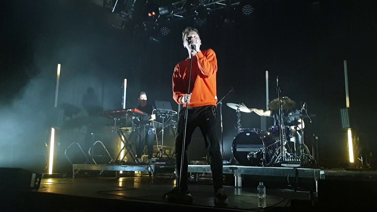 R U Crazy & Whenever | Conor Maynard - Glasgow 2019 - YouTube
