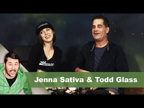 Jenna Sativa & Todd Glass | Getting Doug with High