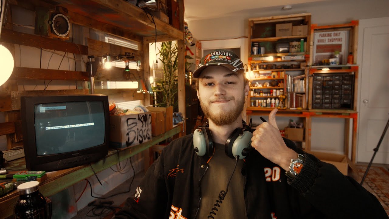 WE BACK talkin studio build - YouTube