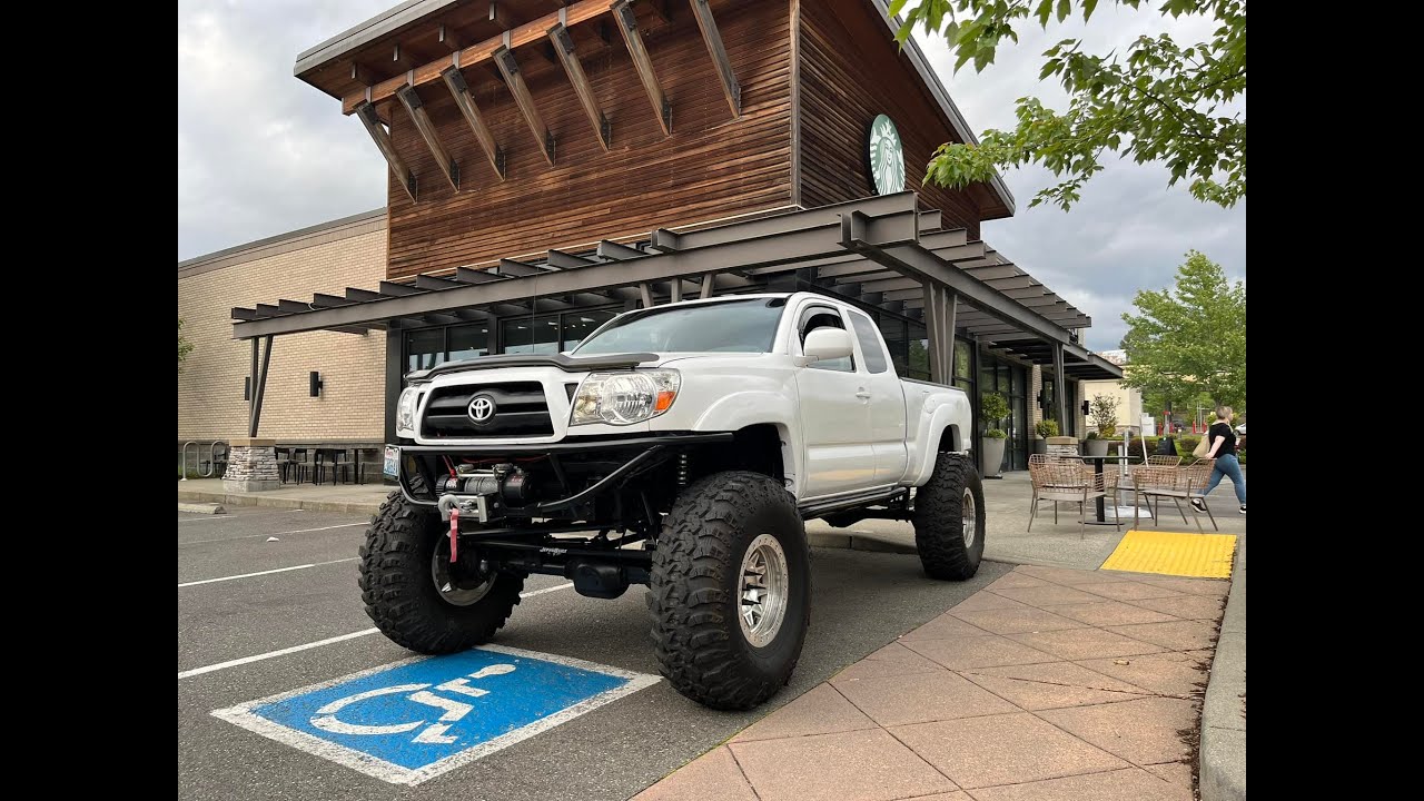 Doing a test run on the 3 Link Toyota Tacoma! - YouTube