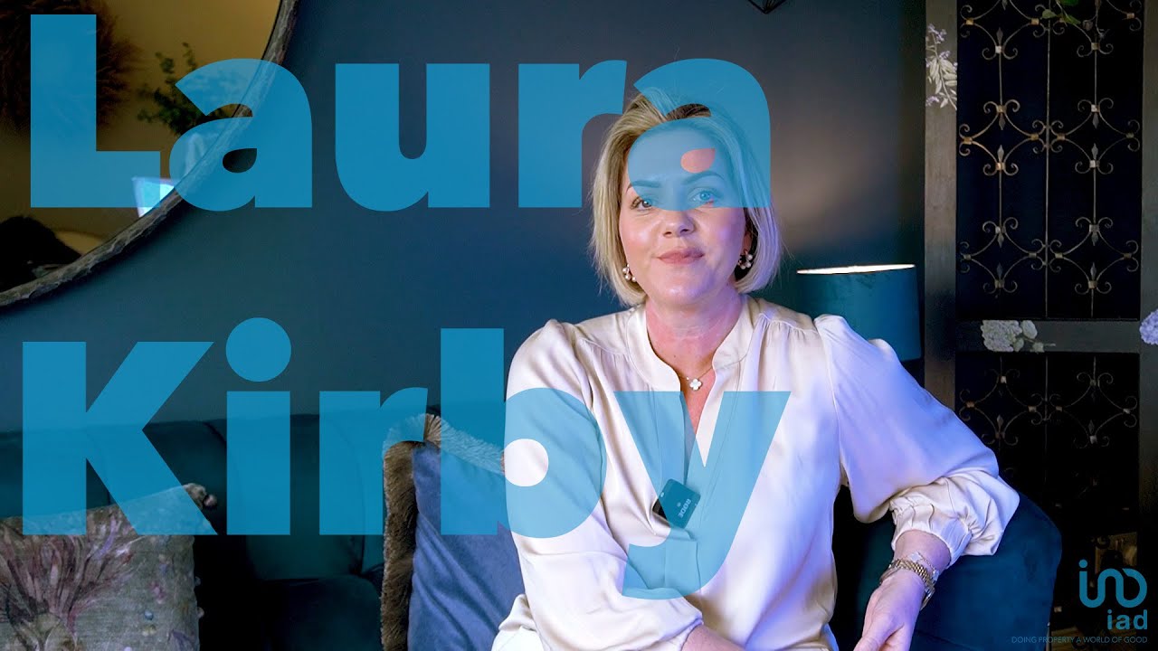 Laura Kirby - Life of a self-employed agent - YouTube