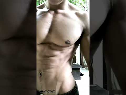 Mister Indonesia Edy Casper Muscle Flexing/Pamer Otot