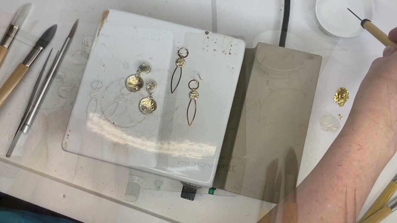 Keum Boo Technique - Q Evon Fine Jewelry - YouTube