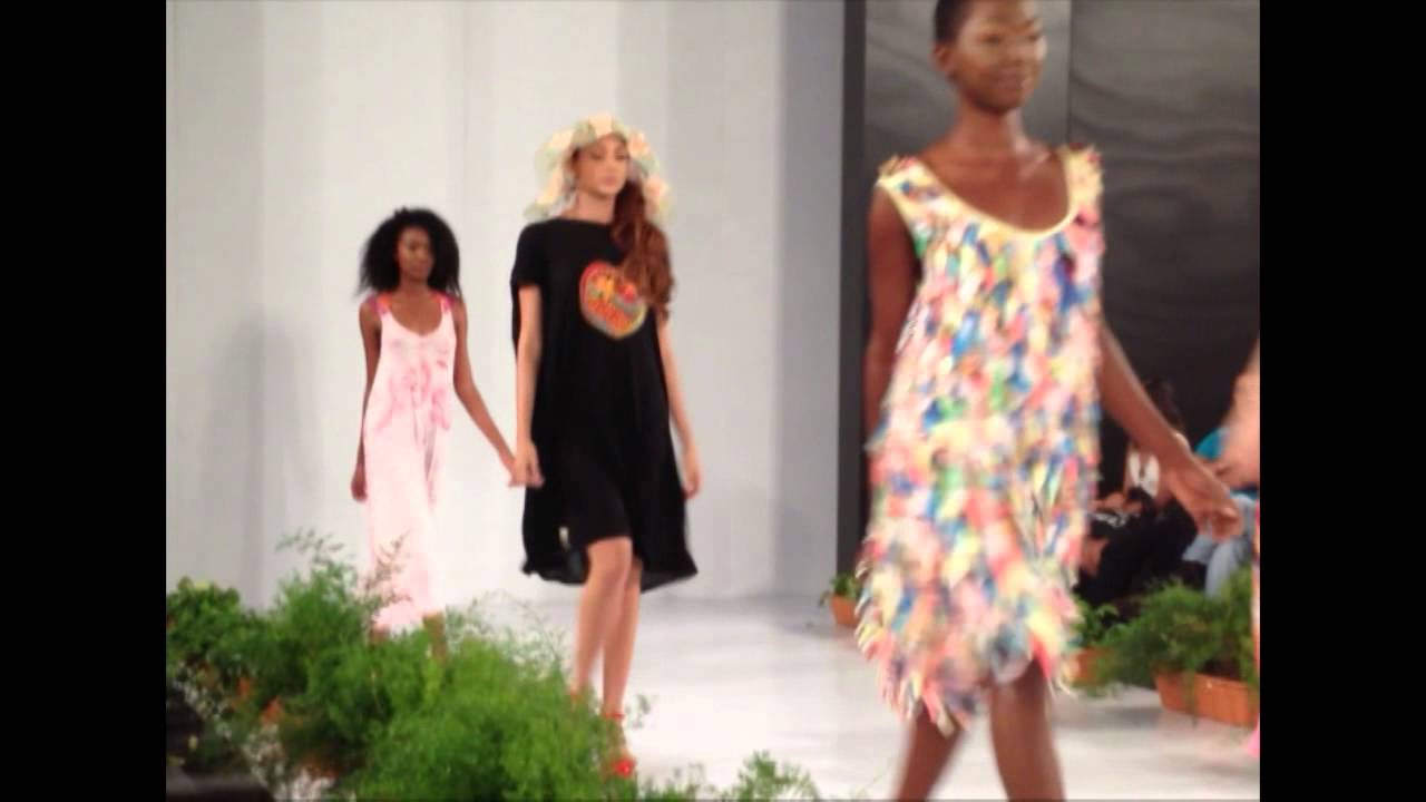 IXEL Moda 2012 - YouTube