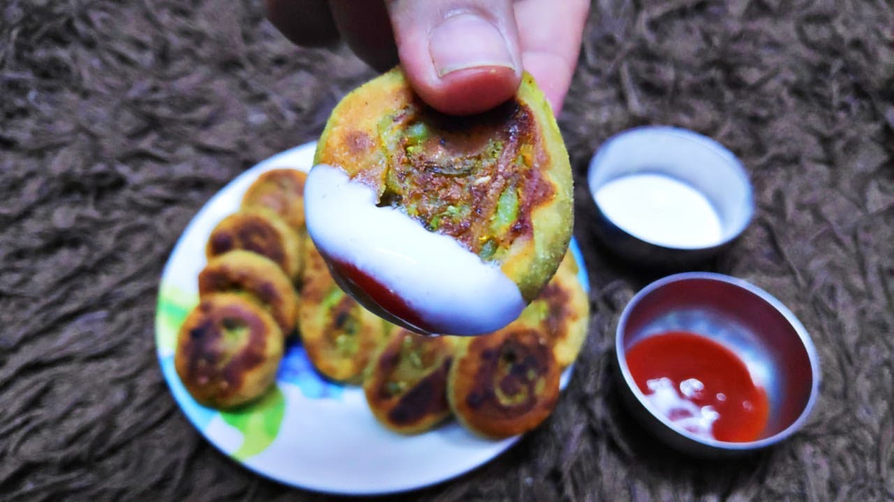 Potato Wheels Easy Recipe in Only 2 Tbsp Oil !! सिर्फ दो से तीन चम्मच ...