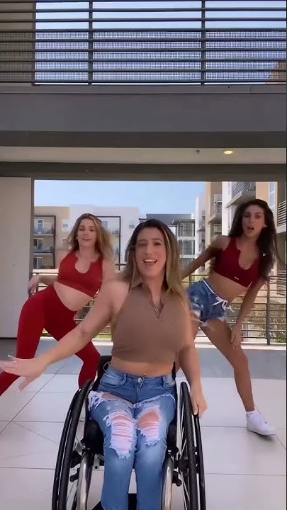Melanie Wilking Chelsie Hill And Kayla Brenda Dancing Shorts Youtube