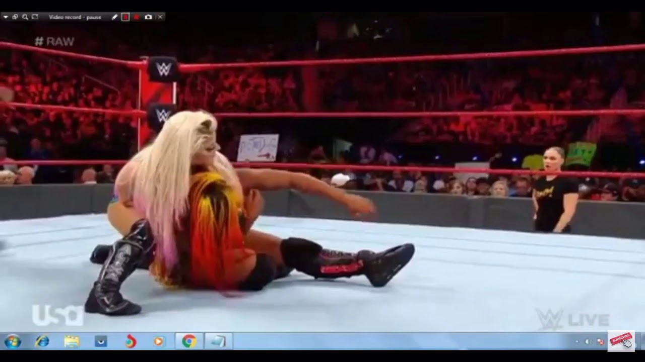 Ember Moon vs Alexa Bliss August 13 2018 Monday Night RAW - YouTube
