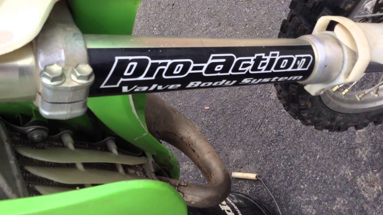 1998 kawasaki kx 100 walk around - YouTube