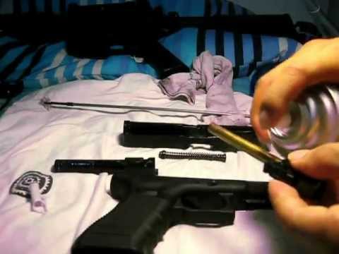 Disassembly, cleaning and assembly of WE Glock 17 Part 1 - YouTube