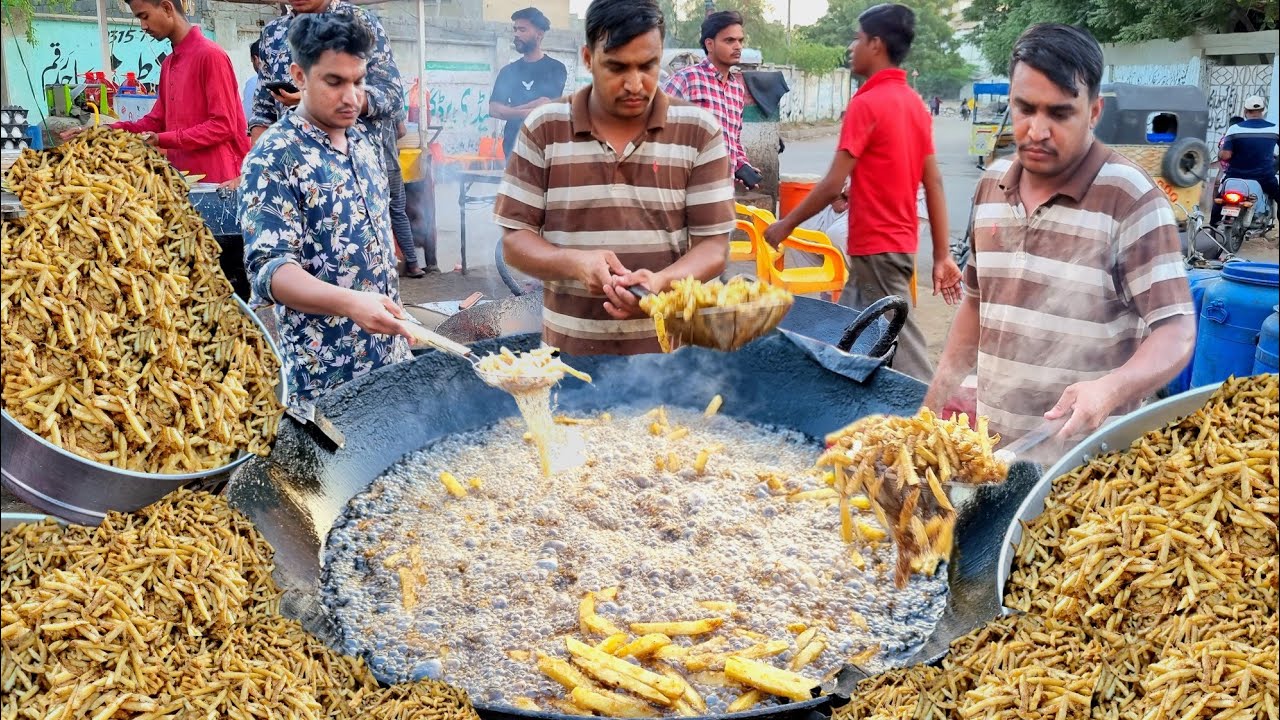 200KG French Fries On Roadside! Never Seen Before Famous Egg Fries ...
