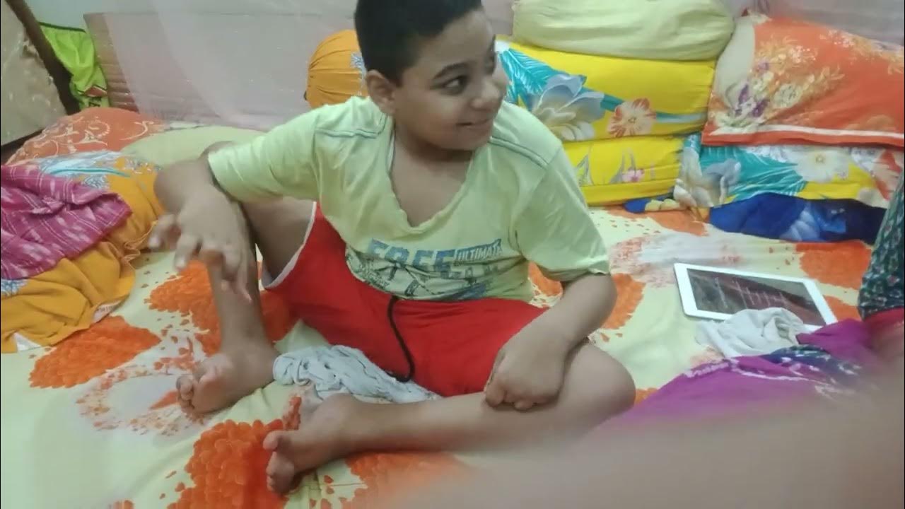 Mr Tayeef celebrating pudding with his aapu at home. - YouTube