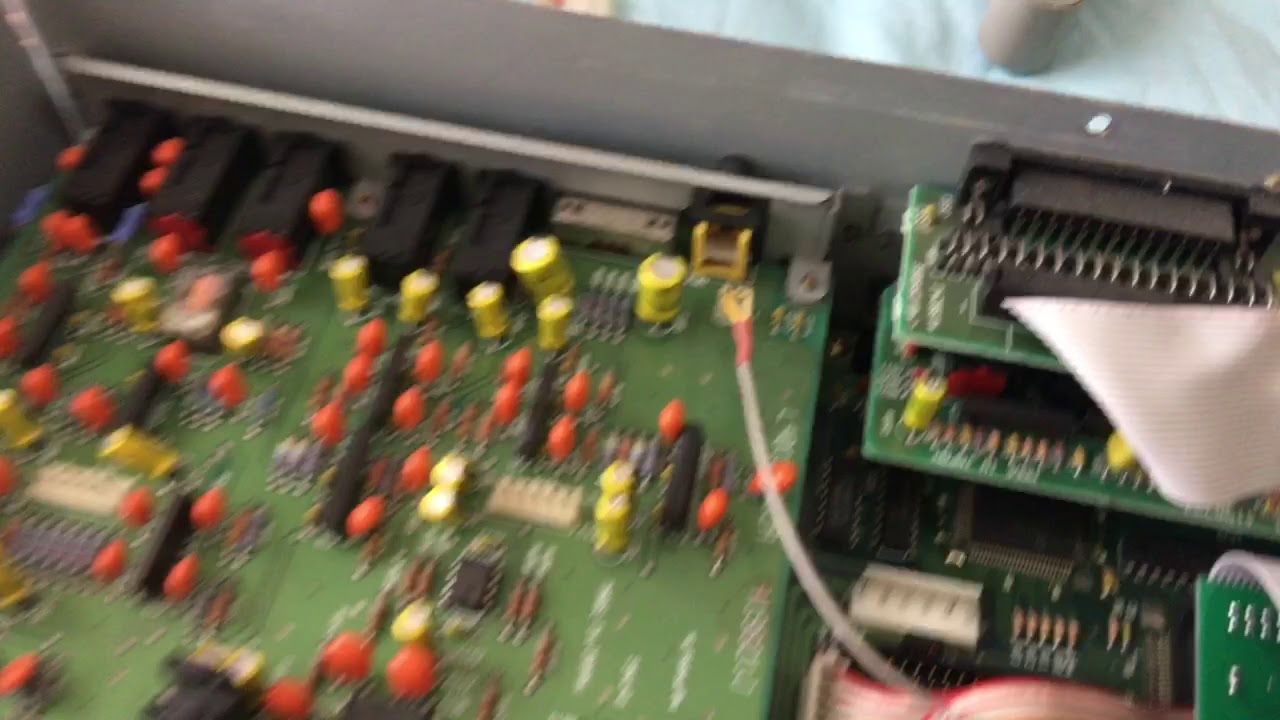 Refurbishing another Akai MPC 3000 - YouTube