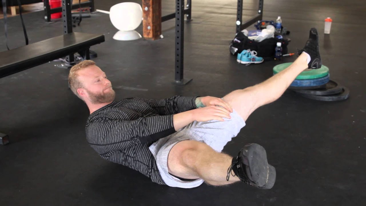 Straddle Hollow Body Holds - YouTube
