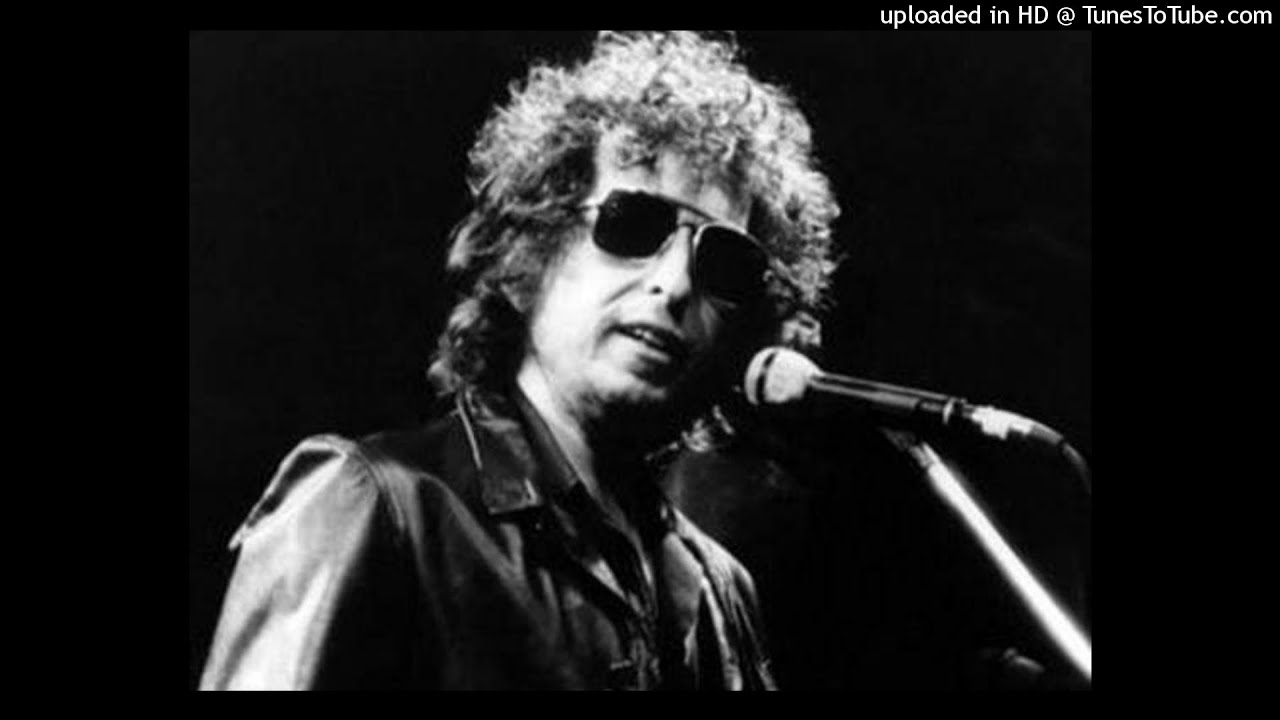 Bob Dylan live, Man Gave Names To All The Animals / Maggie's Farm ...