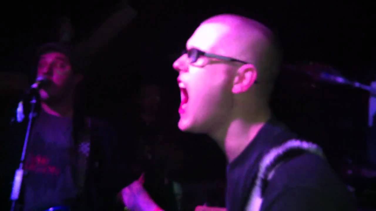 Generic Eric style....New years - YouTube