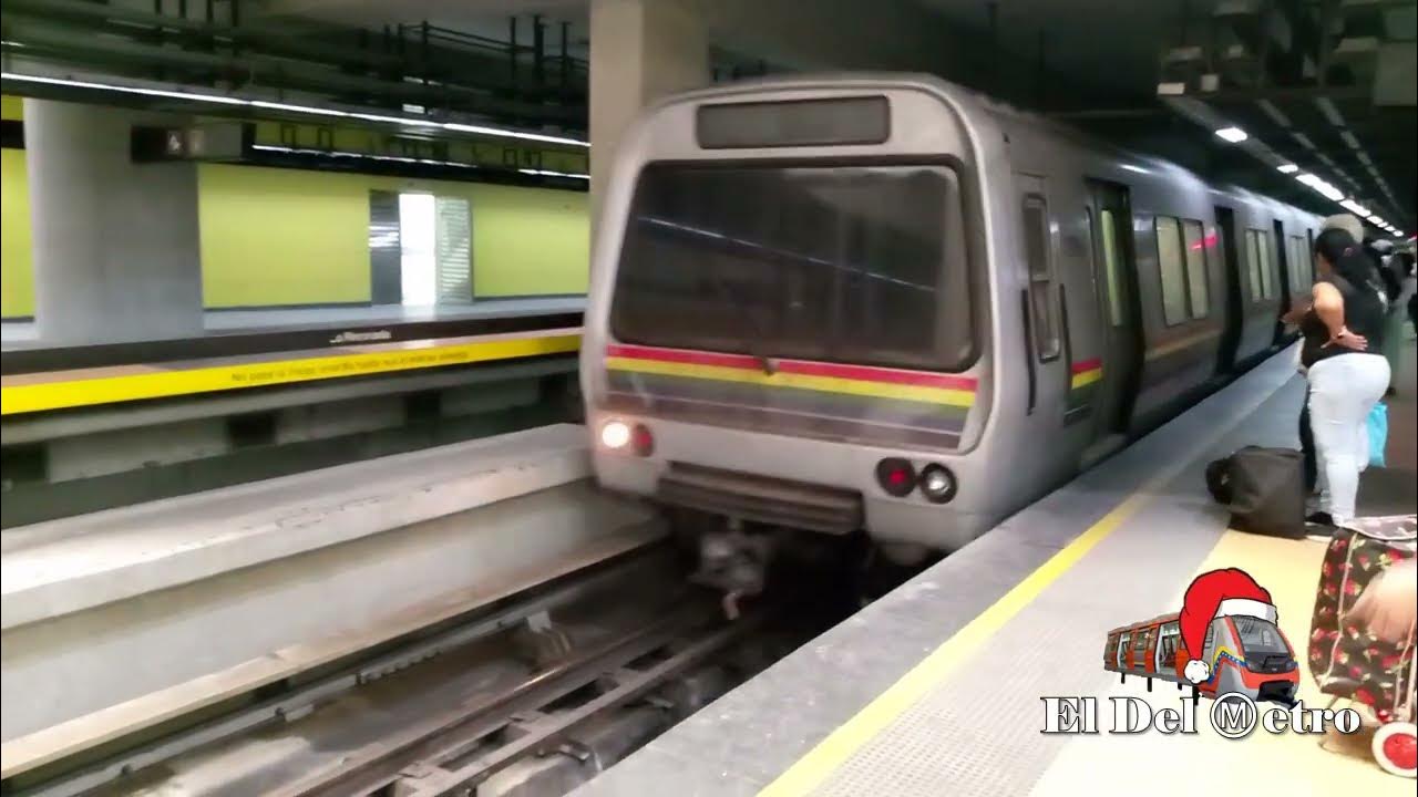 Metro de Caracas | 84: Tren Alstom GEC Siemens S3 [MR-17] Ingresa a la Estación La Rinconada ...