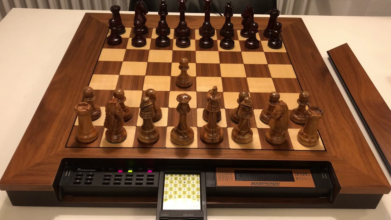 Schachcomputer Saitek Renaissance Sparc (Chess computer) - YouTube