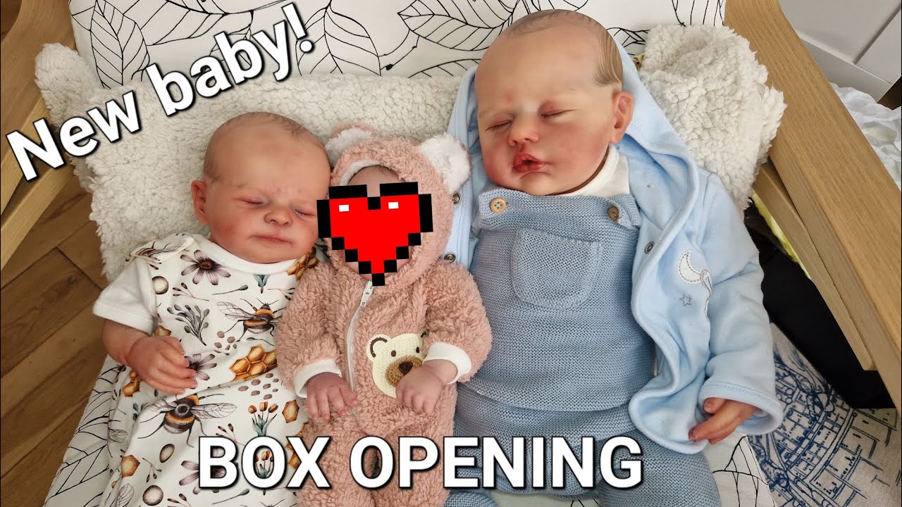 Mini HYPER REALISTIC REBORN Unboxing! - YouTube