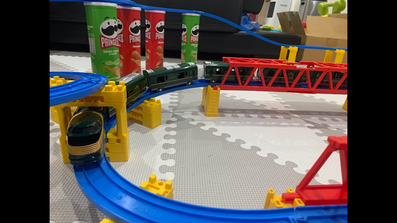[TRAIN TRACK MASTER] Plarail Twilight express, new bridges and Pringle ...