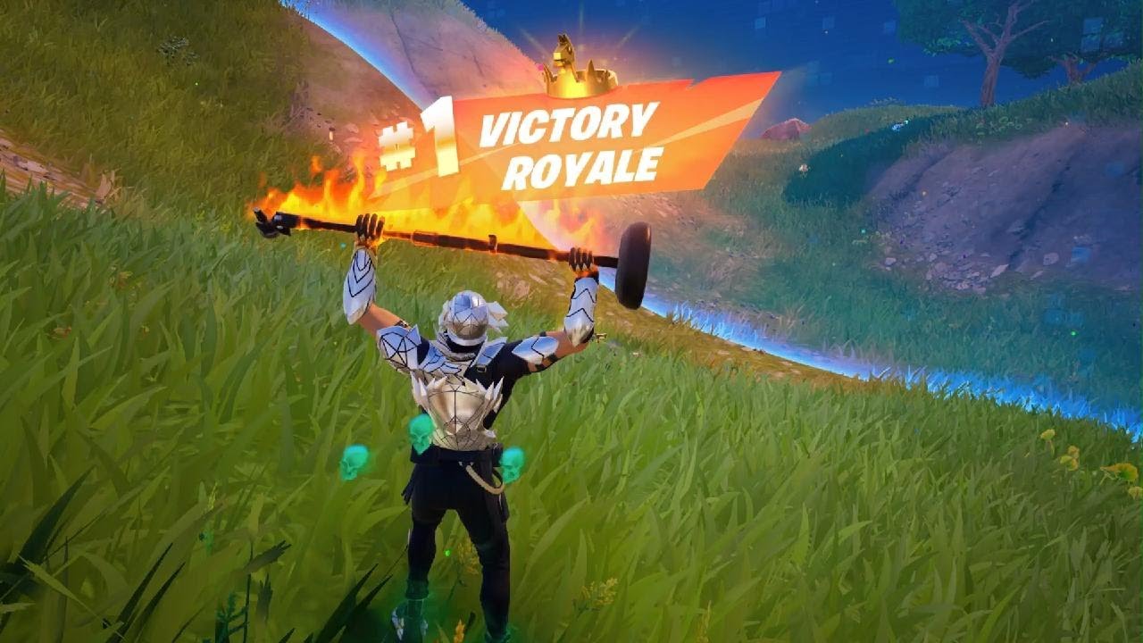 *NEW* HELMET ON PERSEUS SKIN IN FORTNITE PS5 + A VICTORY ROYALE WIN ...