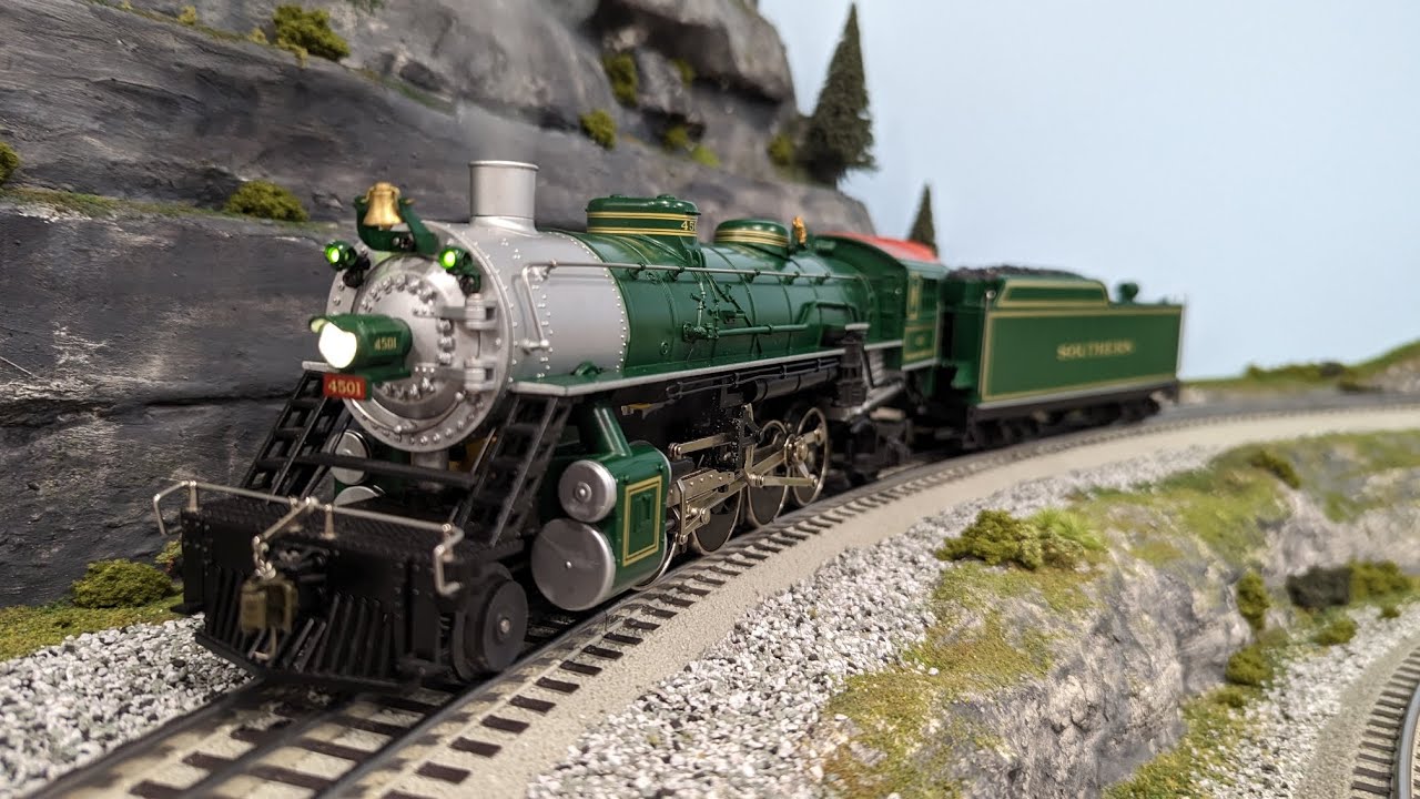 Lionel Southern 4501 Mikado w/TMCC - YouTube