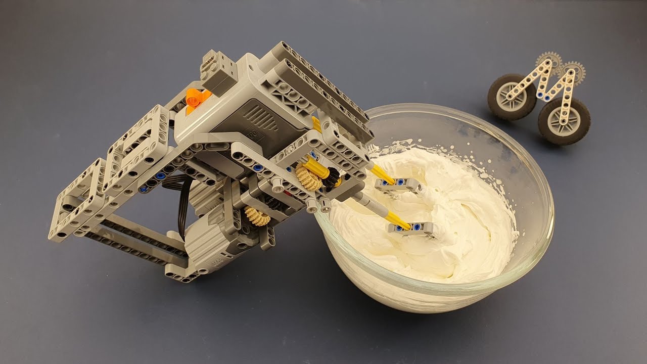 Building a Hand Mixer with Lego Technic Bricks - YouTube