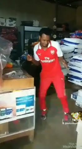 Tsonga Dance Moves - YouTube