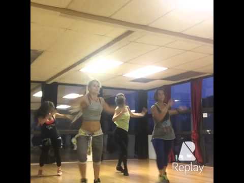 Vixe mainha routine by Urszula Zagaja