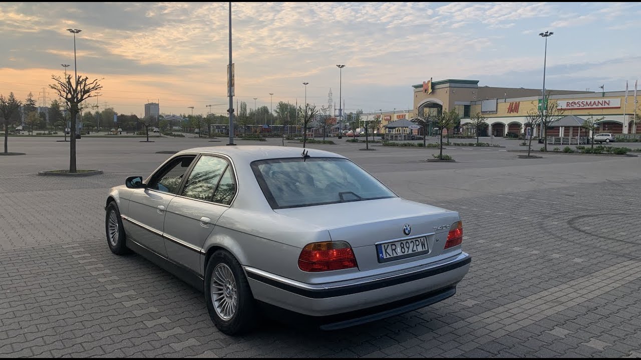 2000 BMW 740d (E38) walkaround - YouTube