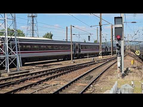 LNER InterCity 225 91127+82225 At Doncaster From London Kings Cross To Leeds - YouTube