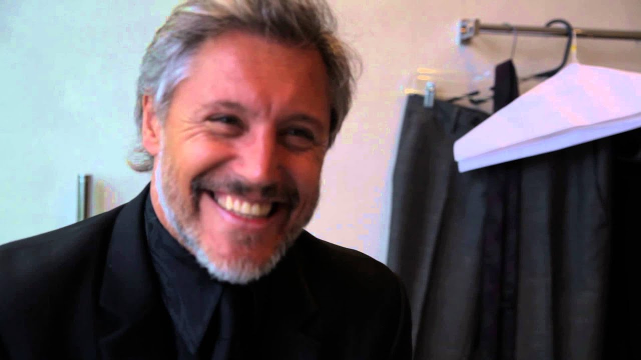 Max Ryan talk about " Lp Offishal " with Aja The Red Head - YouTube