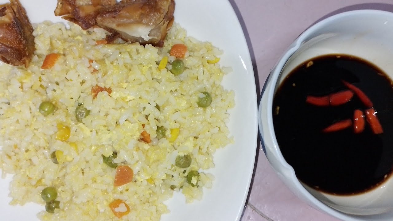 PINASARAP NA FRIED RICE..FRIED SIOMAI WITH TOYO &KALAMANSI - YouTube