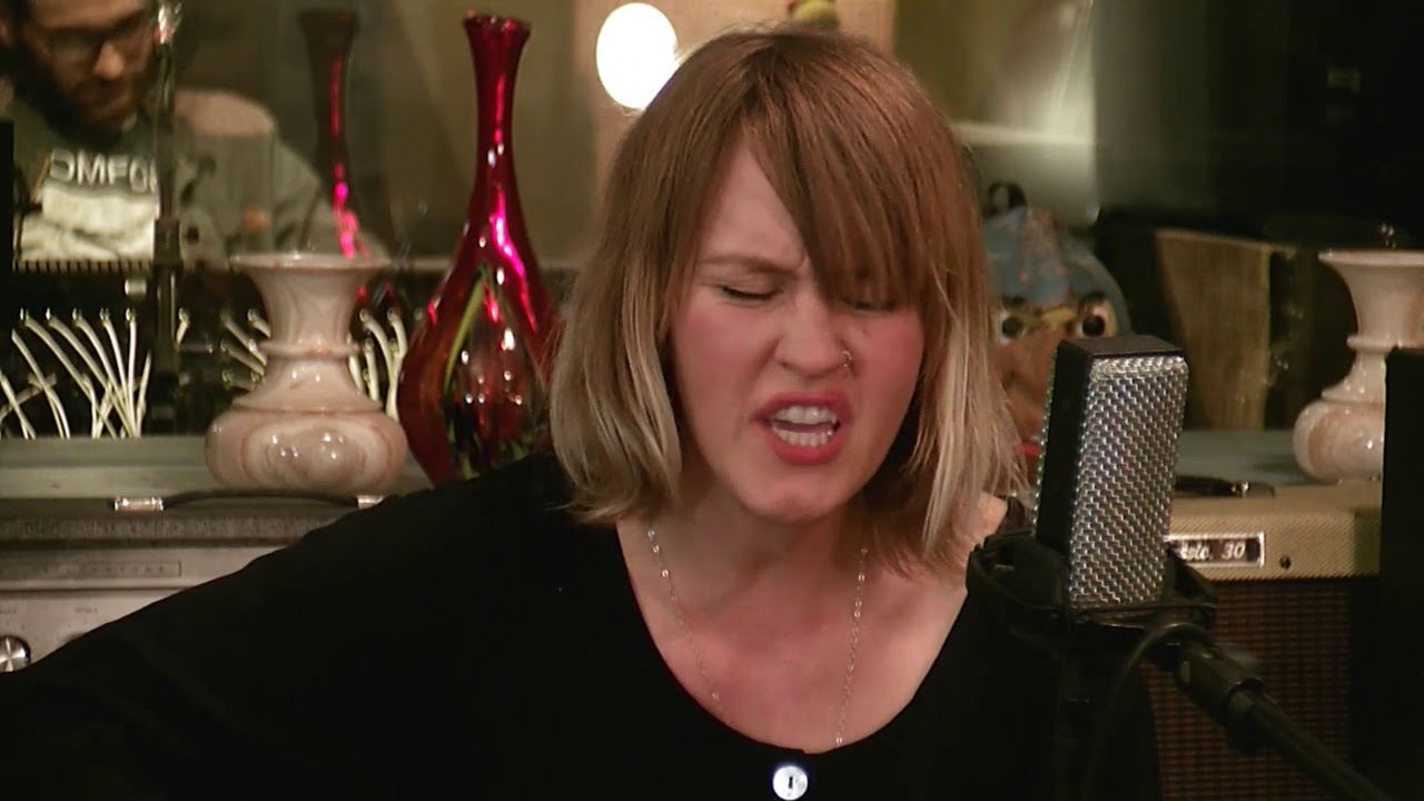Johanna Warren - Hopelessness Has Done Nothing For Me - Daytrotter ...