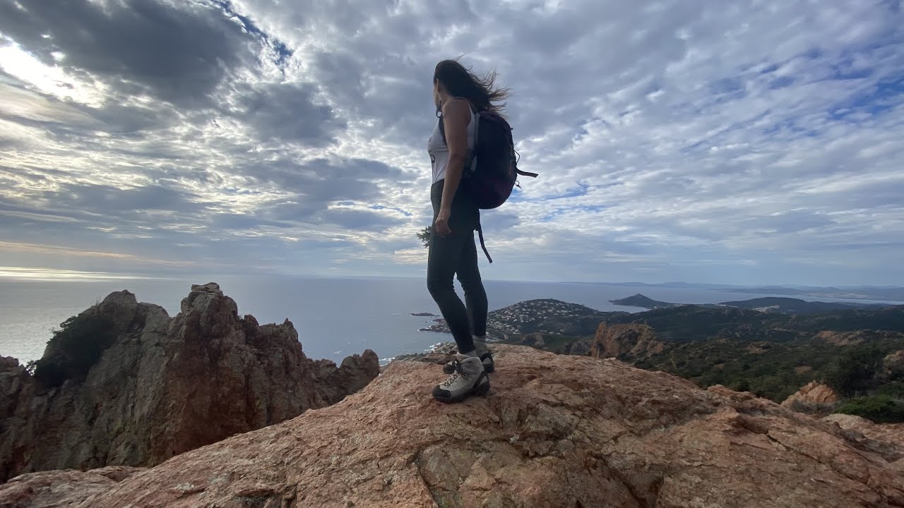 Randonnée L’INTÉGRALE DE L’ESTEREL Côte d’Azur 23 kms - 1300 m D+ - YouTube