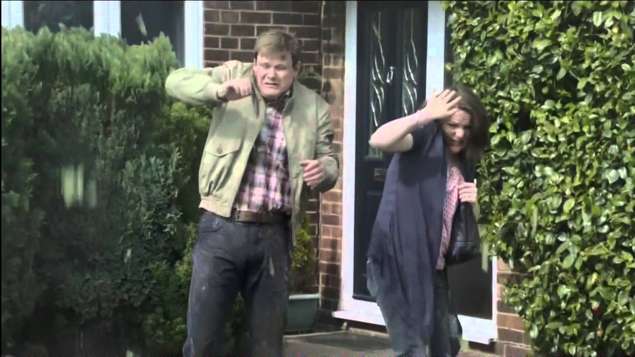 Gocompare.com - Bazooka (2012, UK) - YouTube